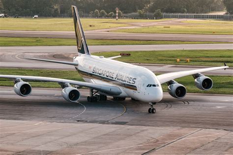 Triple Decker Plane: The Towering Dream of Future Aviation - Bolt Flight