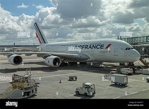 Air France's A380 Exit: Why the Airline Abandoned the Superjumbo for ...