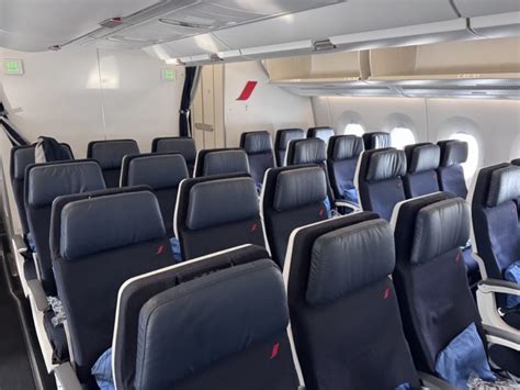 Premium Economy Dining Redefined: 6 Airlines Setting the Gold Standard ...