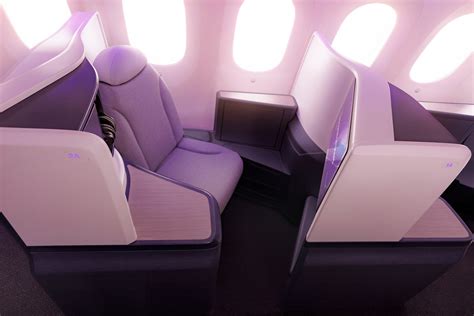 Emirates and Global Carriers Revolutionize Economy Class with Bold ...