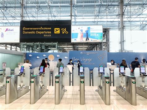 Is It Cheaper To Upgrade To Business Class At Check-In? The Truth ...
