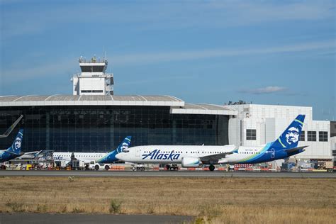 JetBlue Acquisition 2026: The Strategic Winner Among U.S. Airlines ...