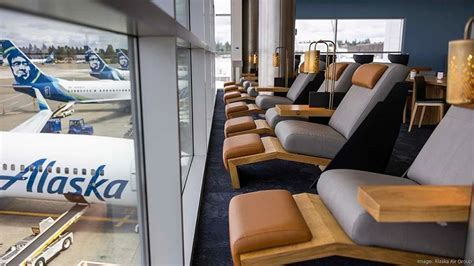 Alaska Airlines Embraces Hub-Based Strategy Amid Post-Merger Expansion ...