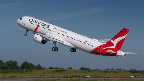 Qantas Confirms Direct Johannesburg–Perth Route Launching December 2025 ...