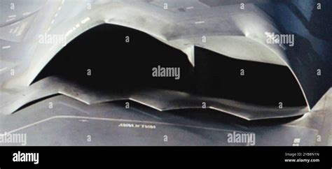 The Science Behind the B-2 Spirit’s Flat Design: How Stealth Physics ...