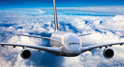 How High Does a Plane Fly? A Deep Dive Into Aviation Altitudes - Bolt ...