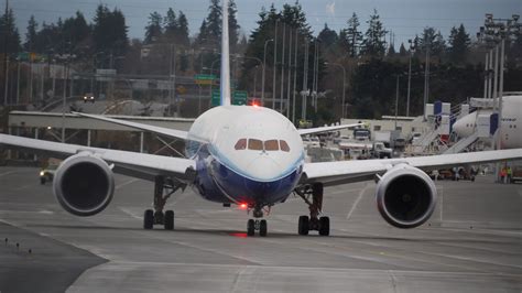Boeing 787-9 vs 787-10 Range: Why the Dreamliner’s Mid-Size Variant ...