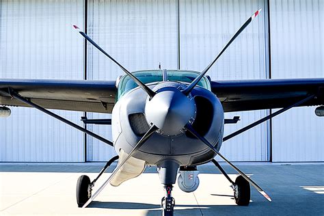 Cessna 208 Caravan: The Turboprop Titan of Global Utility Aviation ...