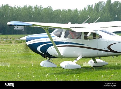 Cessna 182 Skylane: A Comprehensive Overview of the Iconic Aircraft ...