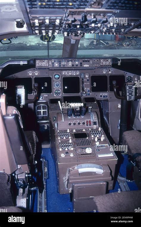 The Last Boeing 747 in American Passenger Service: Delta Air Lines ...