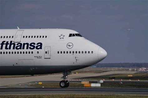 Why Lufthansa Still Operates the Boeing 747-400 in 2025 - Bolt Flight