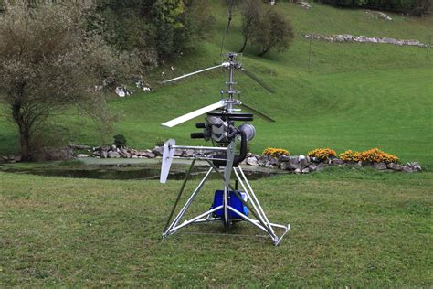 Meet the $35,000 Mirocopter SCH-2A: A Tiny Helicopter That Fits in Your ...