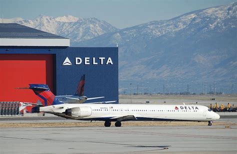 Delta Air Lines Hubs 2026: Inside the 5 Gateways That Power America’s ...