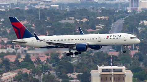The Real Reason Behind American Airlines' Early Retirement of the ...