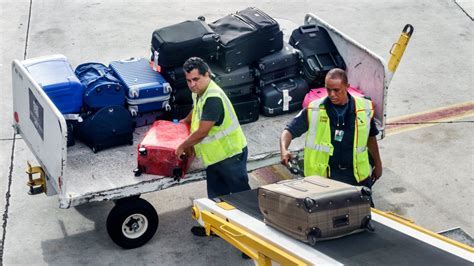 Seasonal Delta Airlines Jobs: Opportunities, Benefits, and Career ...