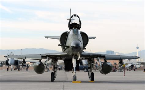 Aggressor Squadron: The U.S. Air Force's Elite Adversary Training Unit ...