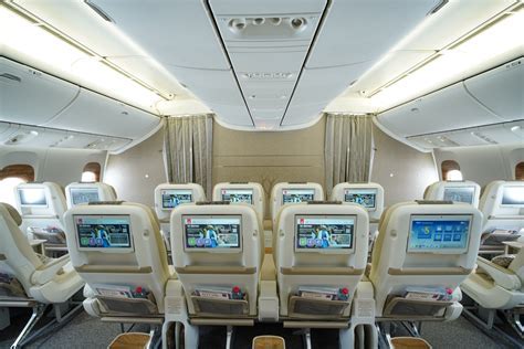 Best Seats on Emirates Boeing 777-300ER in 2026: Class-by-Class Guide ...