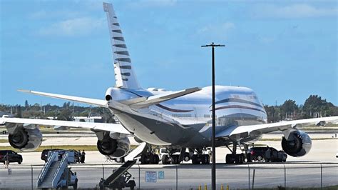 The Ex-Qatari Boeing 747-8 Air Force One: How a Royal Jet Is Becoming ...