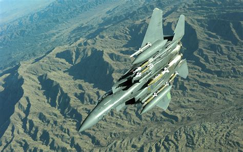 F-15 Eagle vs. F-15E Strike Eagle: A Comprehensive Comparison - Bolt Flight