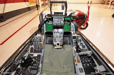 F-16 Emergency Power Unit (EPU): Function, Operation, and Safety - Bolt ...