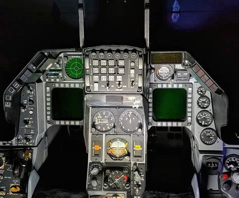 F-16 Cockpit Layout: A Comprehensive Overview - Bolt Flight