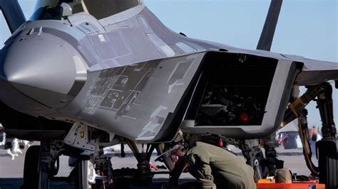 The F-22 Raptor Crash Incidents: A Detailed Analysis - Bolt Flight