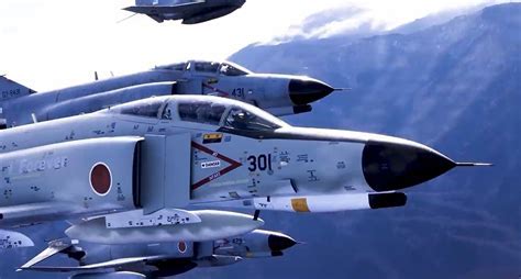 How Fast Can the F-4 Phantom Fly? Breaking Down the Speed of a Cold War ...