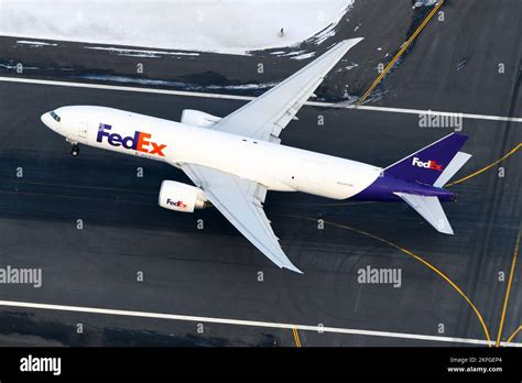 FedEx’s Enduring Commitment to the Boeing 757 Fleet - Bolt Flight