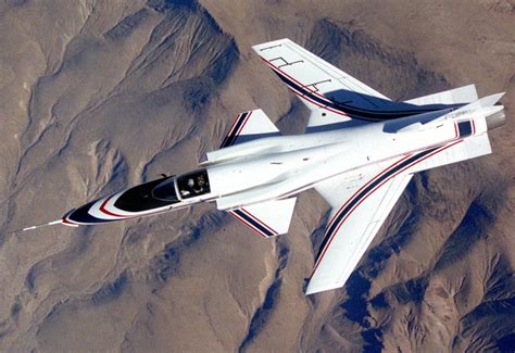 Swept Wing: Revolutionizing High-Speed Flight - Bolt Flight
