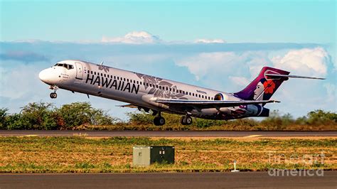 The Last Commercial Plane in America With Rear-Mounted Engines: The ...