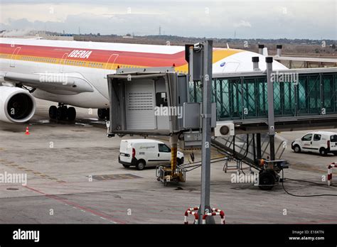 Iberia Suspends Madrid–Havana Flights Until October 2026, Disrupting ...