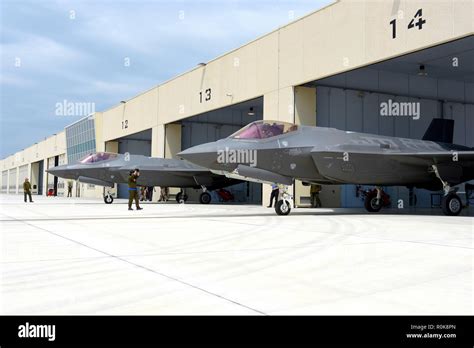 F-35D: The Hypothetical Evolution of the Lightning II Fighter - Bolt Flight