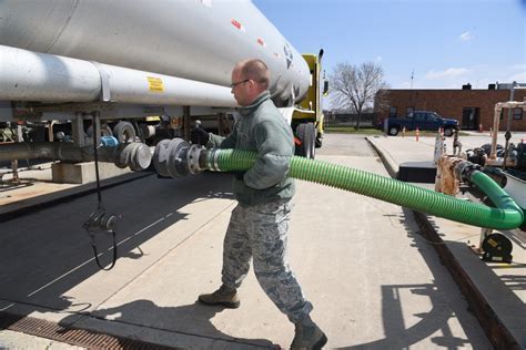 Helicopter Fuel Cost: A Comprehensive 2025 Analysis - Bolt Flight