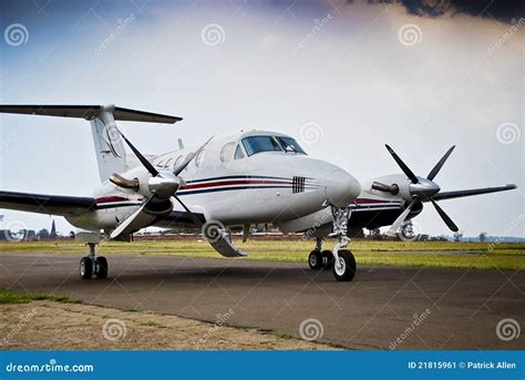 Air Taxi Pilot Jobs, Employment - Bolt Flight