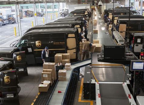 UPS Freight Hub: Understanding the Backbone of America's Logistics ...