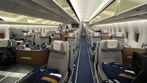Operating a Boeing 747 in 2025: Full Breakdown of Costs, Ownership, and ...
