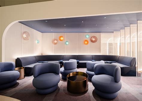Oneworld Alliance Ushers in a New Era: American Airlines and Global ...