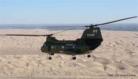 CH-46 Sea Knight: Is It Still Flying and How Many Can It Carry? - Bolt ...