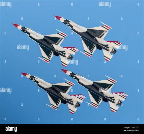 Thunderbird Pilot Ejects: The Dramatic Escape of CAPT Chris Stricklin ...