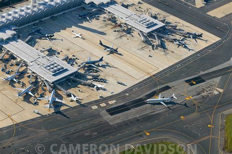 Delta, Southwest, United Brace for Disruptions as Reagan National Shuts ...