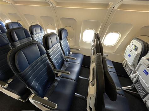 Delta vs. American vs. United: Which Legacy U.S. Airline Offers the ...