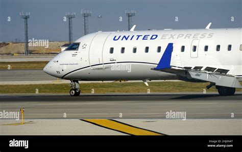 United Airlines Expands Regional Network With 5 New Midwest ...