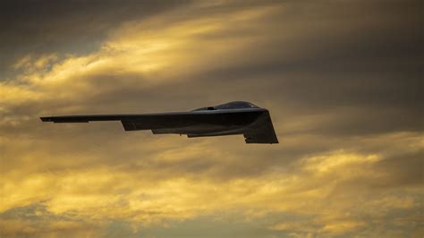 The B-2 Spirit: How the World’s Most Elusive Bomber Was Captured by ...